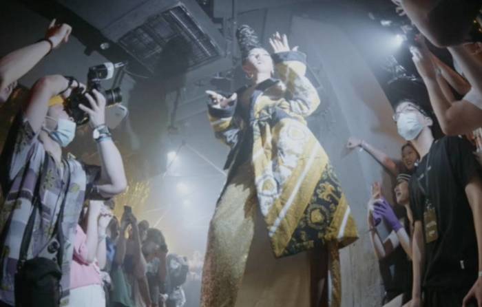 Voguing! Shanghai! | NOWNESS